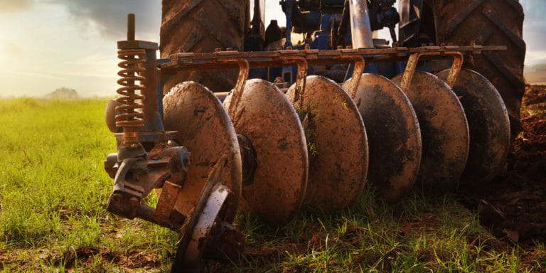 Tiller vs. Disc Harrow: Which to Choose for Your Yard - GFL Outdoors