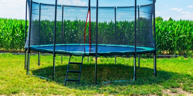 How to Cut Grass Under Trampoline – GFL Outdoors